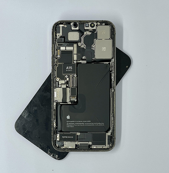 iPhone repair in Dubai, UAE - My Celcare JLT